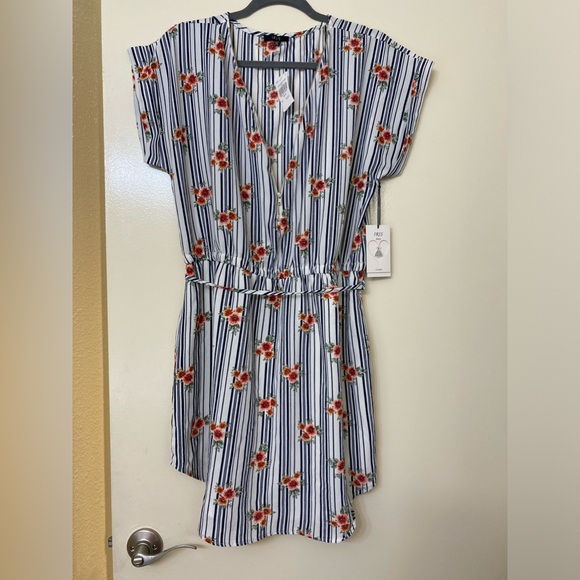 iris | Dresses | Iris Striped And Floral Dress | Poshmark